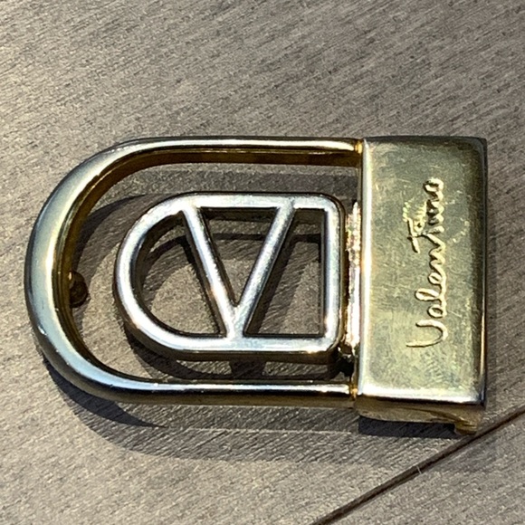 unbrand | Accessories | Vintage Gold Tone V Logo Belt Buckle Reversible ...